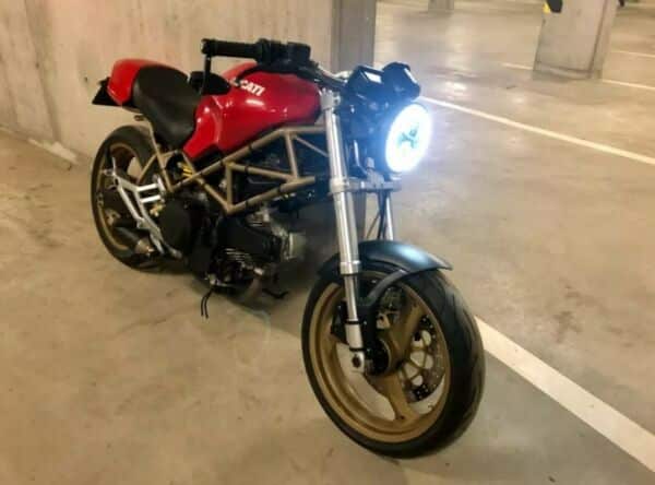 FARO LED PER DUCATI MONSTER 600 620 695 6000K 7"